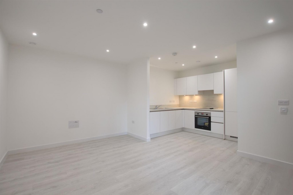 Croxby House, Princes Regent Road, Hounslow, TW3, 1 bedroom, Apartment