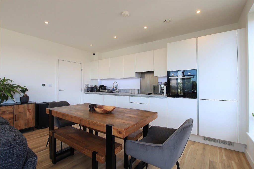 Poppy House, Earl Haig Close, Hounslow, TW4, 2 bedroom, Apartment